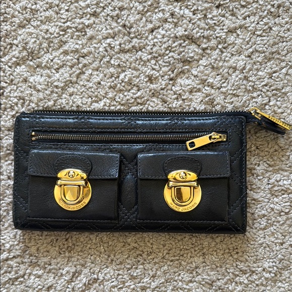 Marc Jacobs | Bags | Marc Jacobs Black Wallet With Gold Hardware | Poshmark